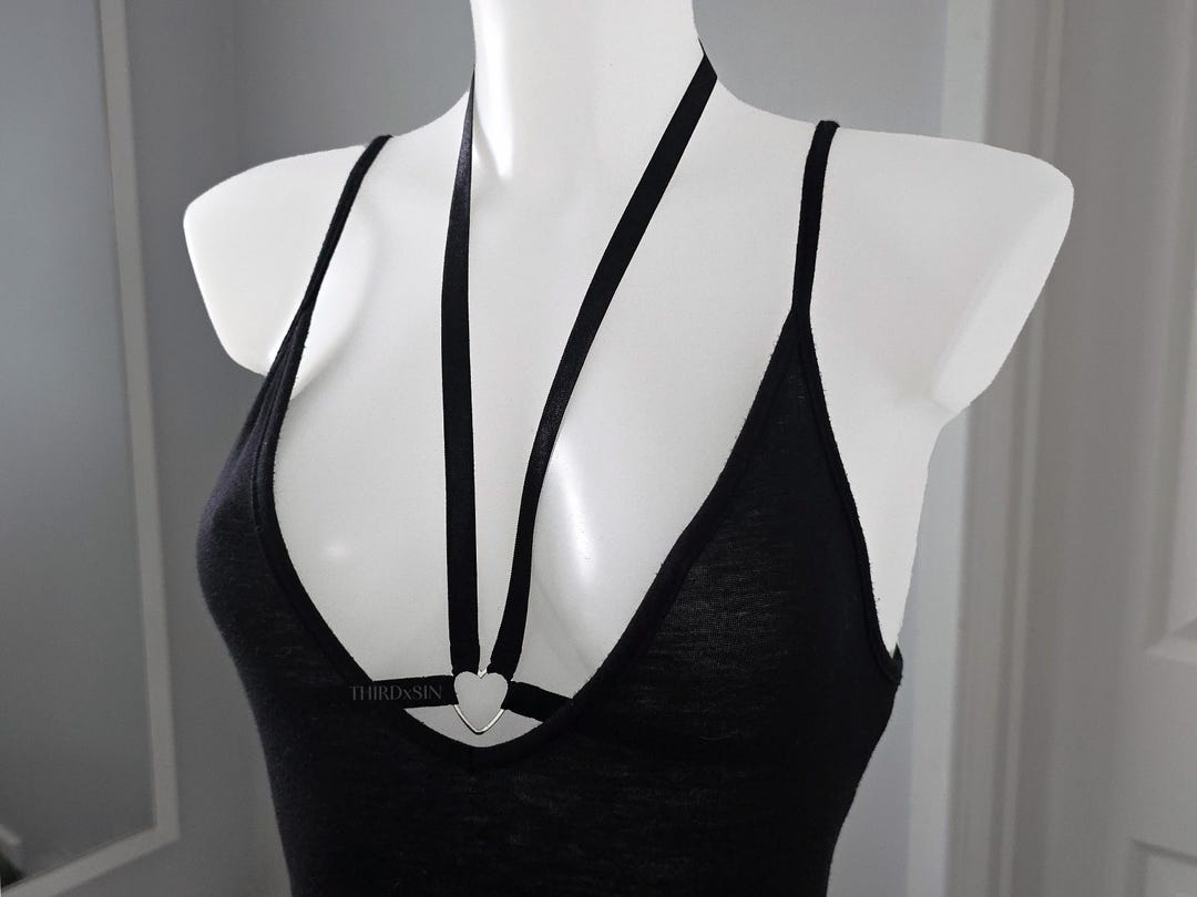 Elastic Body Harness for Women, Halterneck Cage Bra, Cupless Lingerie ...