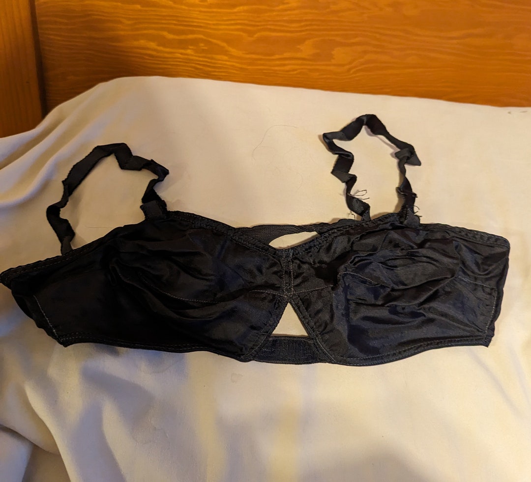 Black Permalift Bra Marked 50B or Size 36. Patented in 1941. Marked the ...
