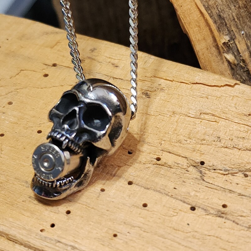 Skull Pendant - Etsy