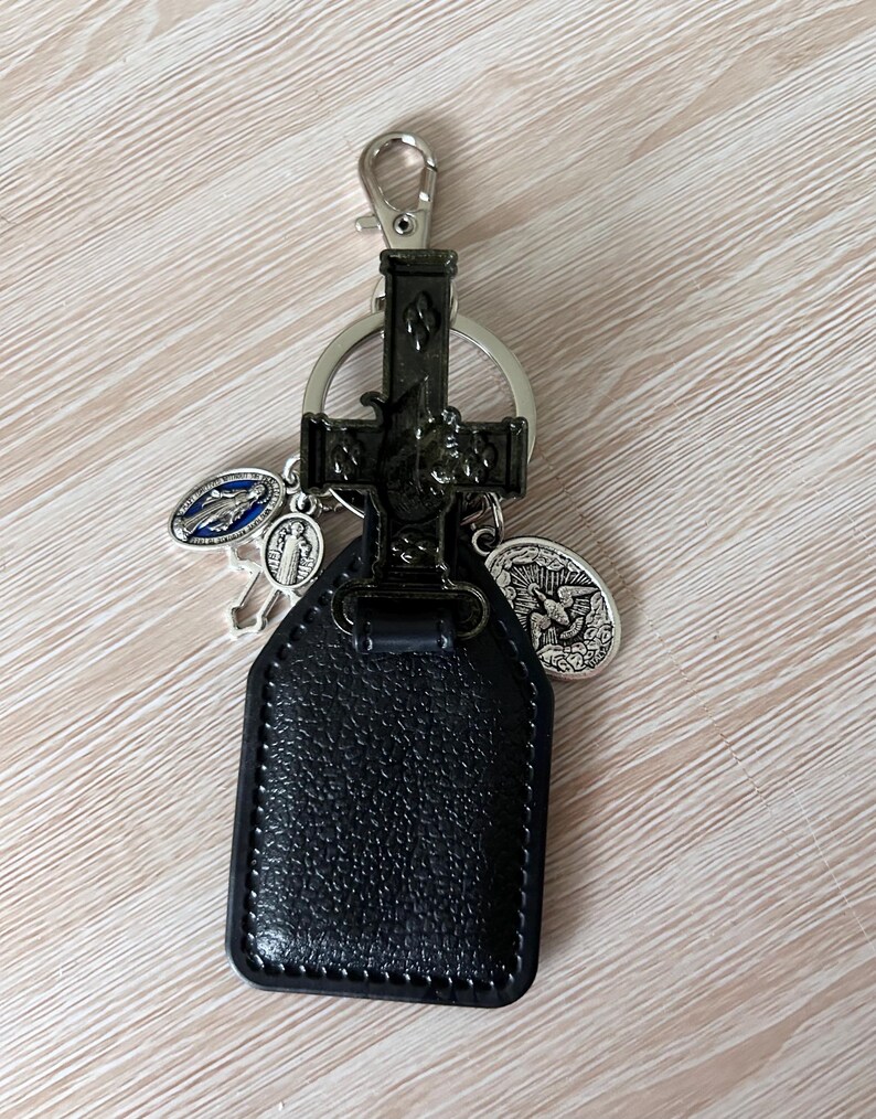 Jesus Crucifix Keychain With Miraculous Medal Charm, Christian Keyring ...