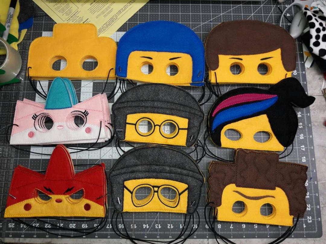 Lego Masks, Good Cop, Bad Cop, Emmet, Wild Style Lucy, Benny, Uni-kitty ...