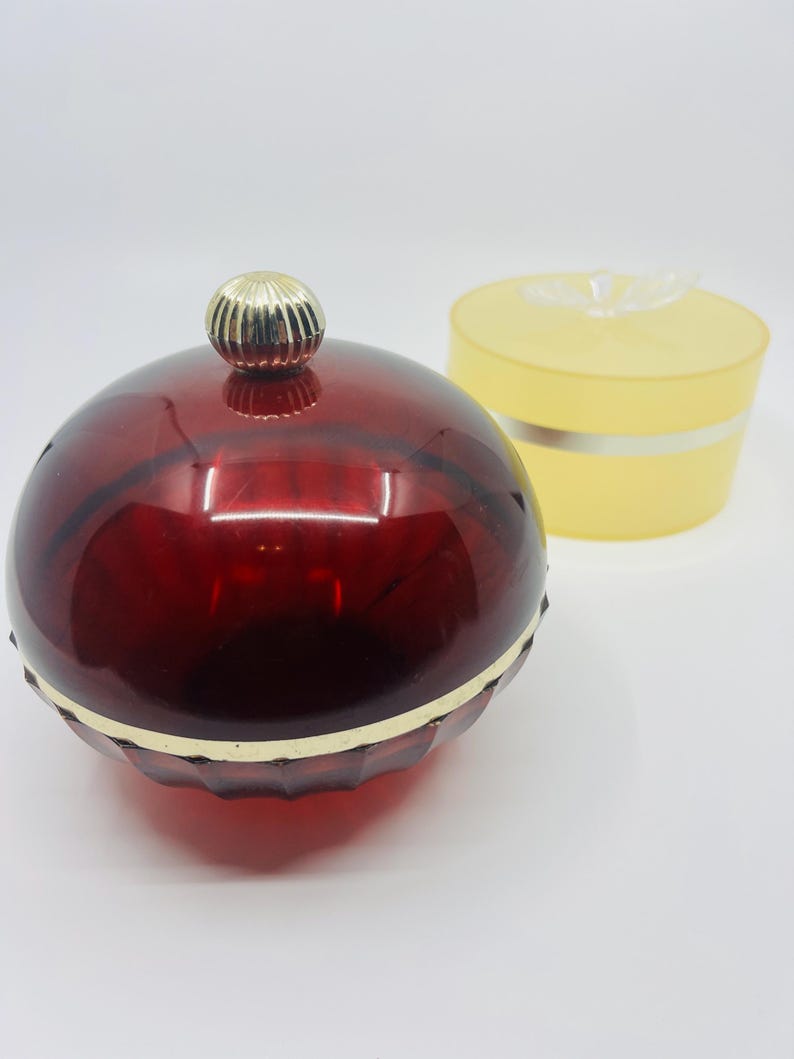 Vintage Powder Boxes Set | 1960s-70s Lucite Vanity Decor - Etsy