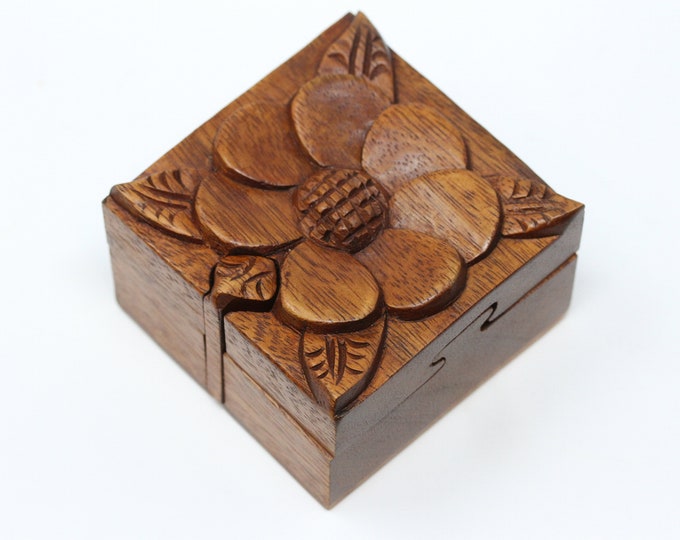 Jasmine Flower Wooden Puzzle Box - Etsy