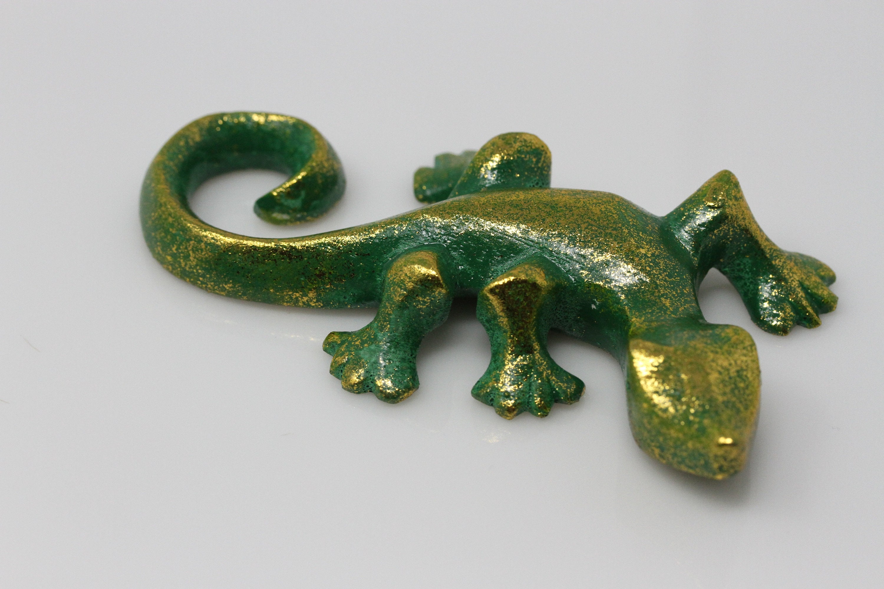 Wood Carved and Painted Lizard - Etsy