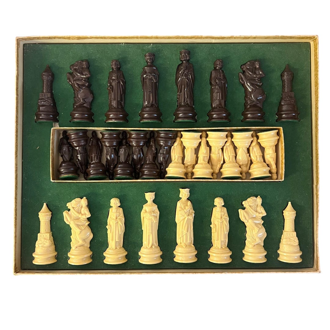 Renaissance Chessman by ES Lowe / ANRI Chess Piece Set in Original Box ...