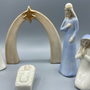 7 Piece Pastel Porcelain Nativity Set White Blue Ceramic Vintage ...