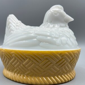 Avon Hen on Nest Chicken Covered Dish 1970s Milk Glass Farmhouse ...