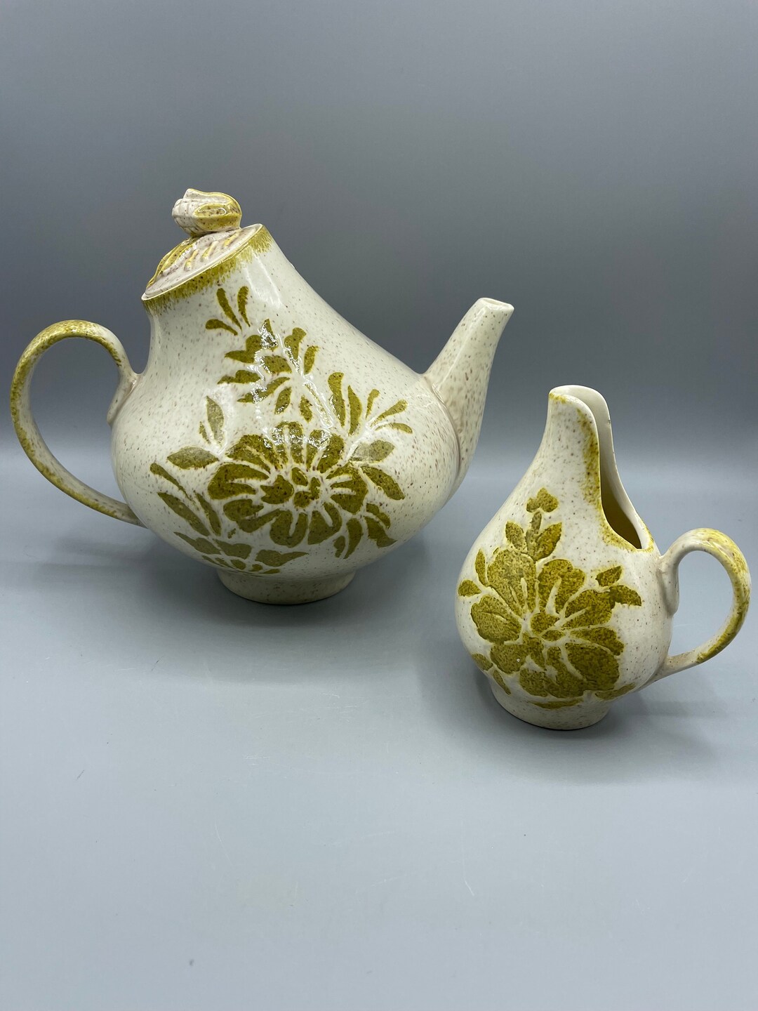 Vintage Damask Red Wing Unique Shape Ceramic Teapot and - Etsy