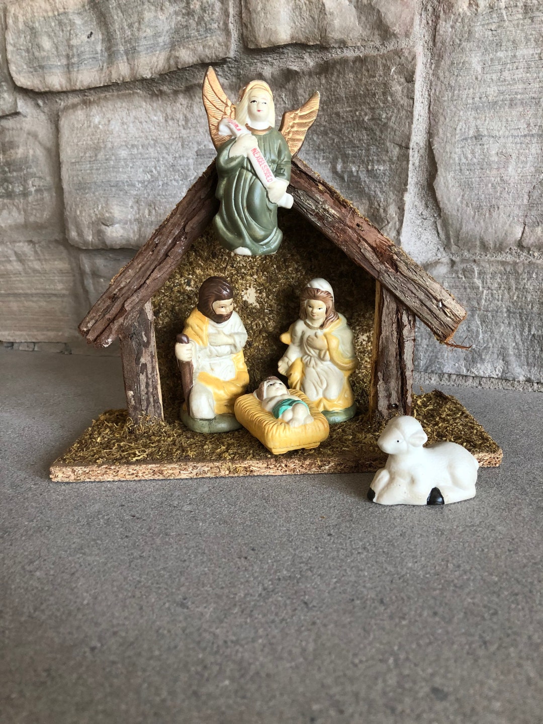 Vintage Creche Colorful Porcelain Nativity Scene 5 Piece Set Christmas ...