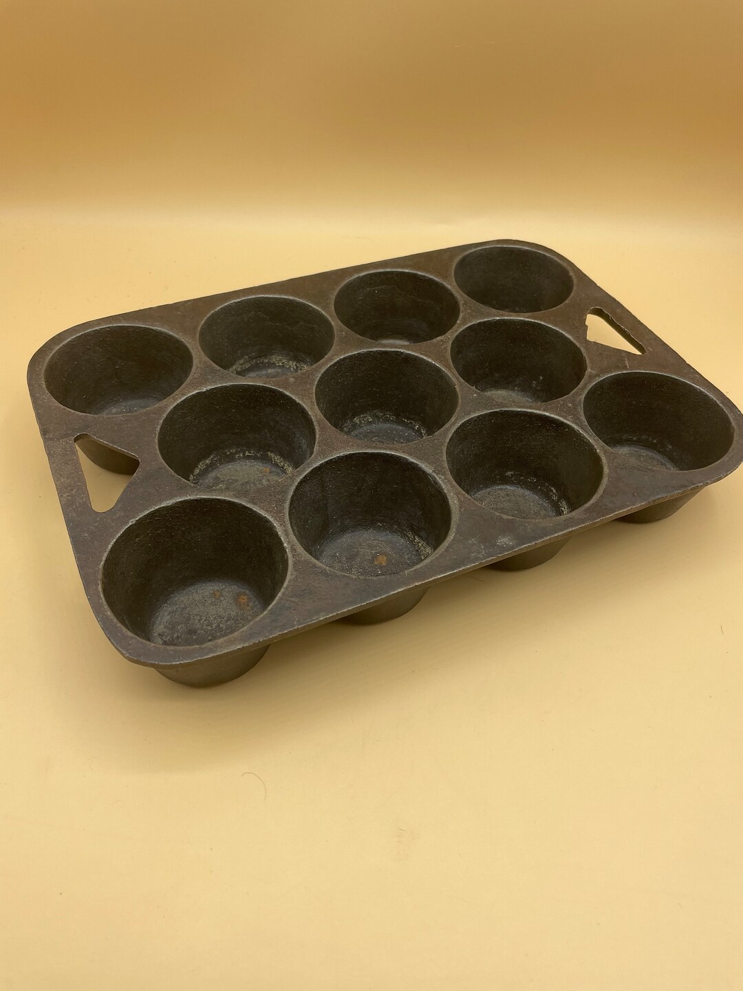 Made in USA Vintage Griswold Cast Iron Muffin Baking Pan Vintage ...