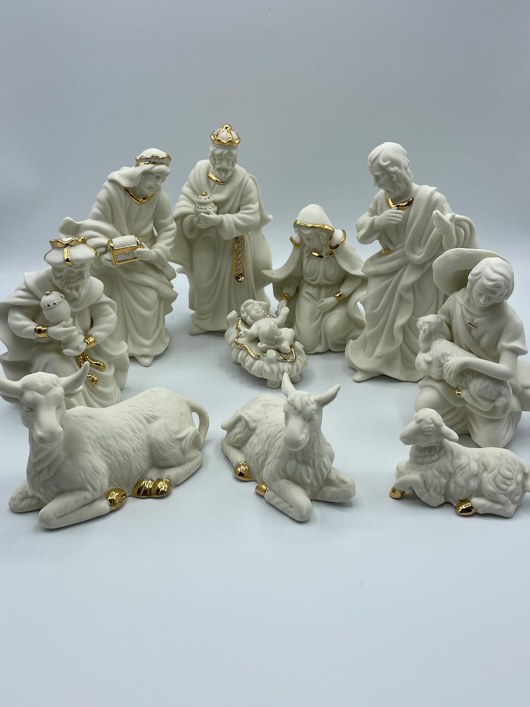 Vintage White Gold Porcelain Nativity 10 Piece Set Christmas Nativity ...