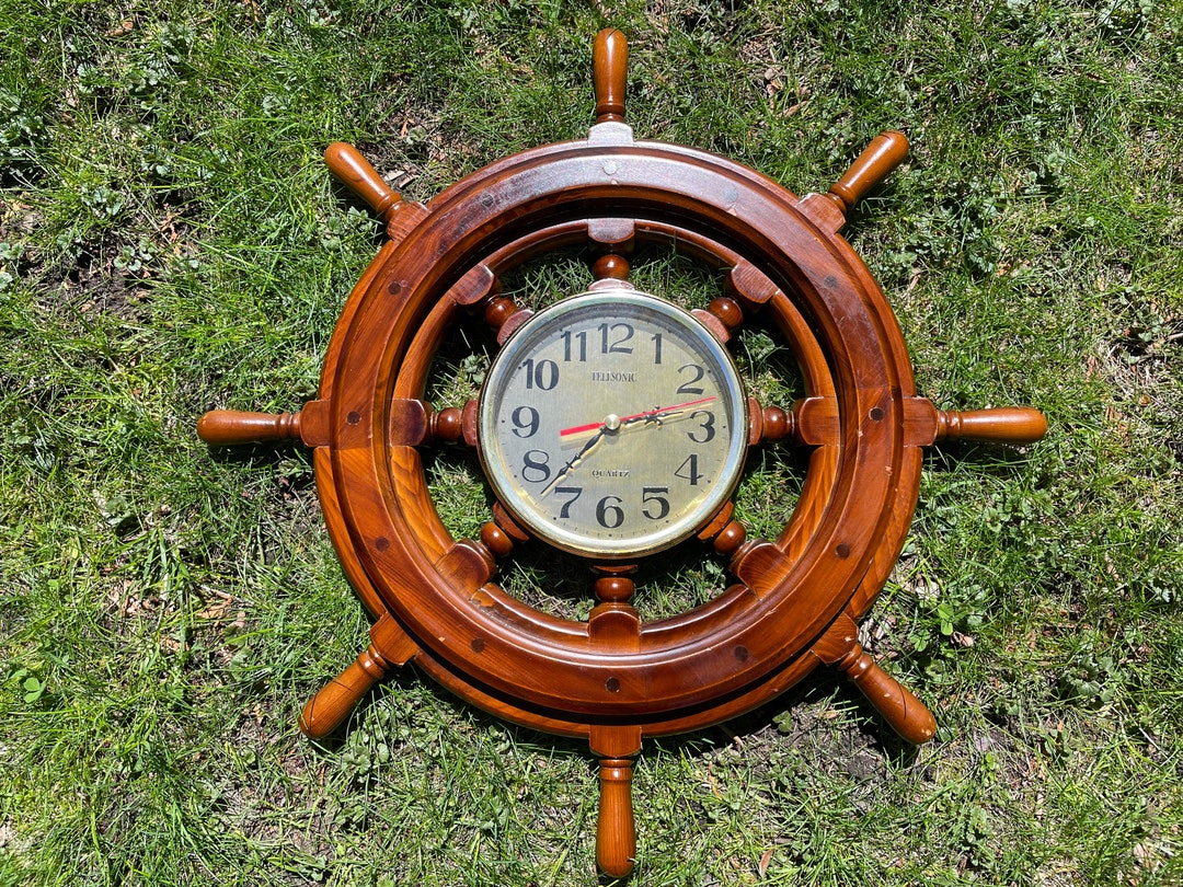 Authentic Wood Brass Vintage Ships Wheel Clock Nautical Collectible ...