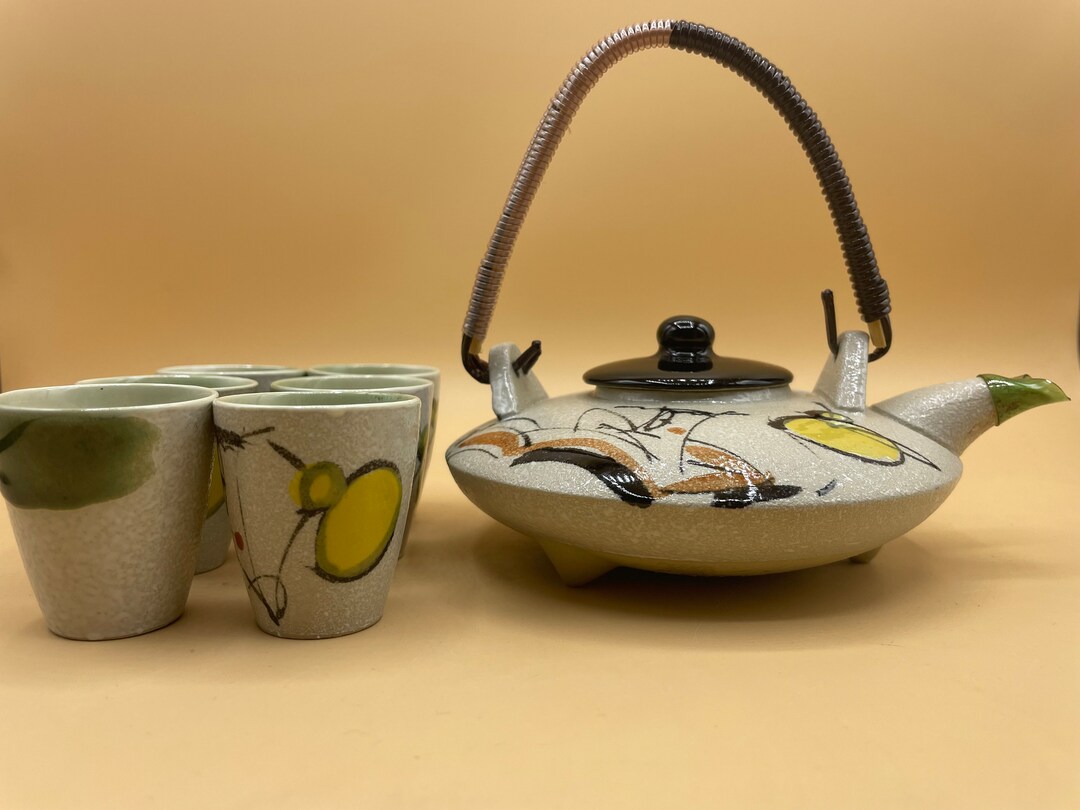 Vintage Beige Green Sake or Tea Set 6 Sake Cups Small Japanese Sake ...