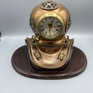 Vintage Ships Clock Brass Diving Helmet Nautical Desk Tabletop Clock ...