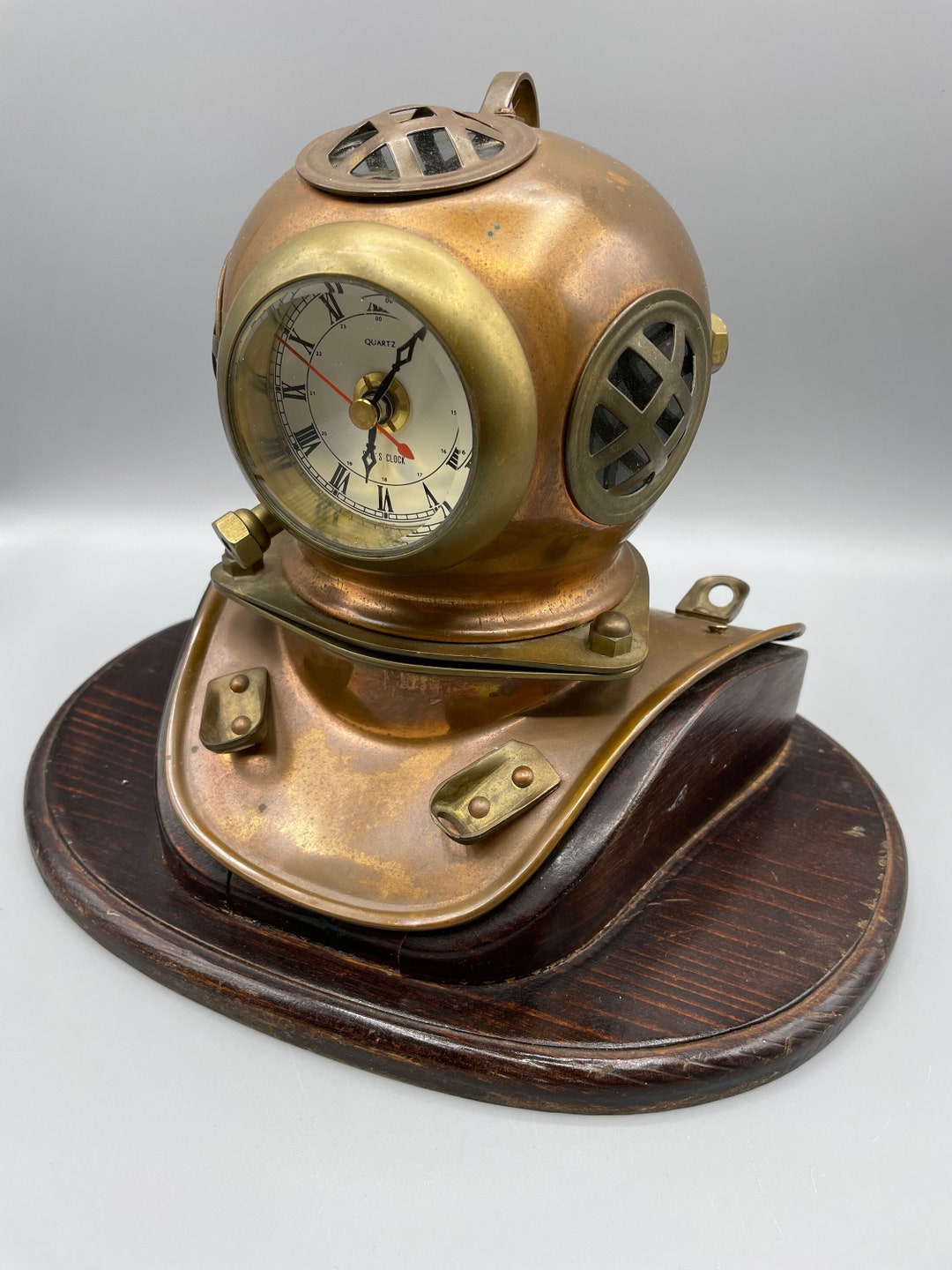 Vintage Ships Clock Brass Diving Helmet Nautical Desk Tabletop Clock ...