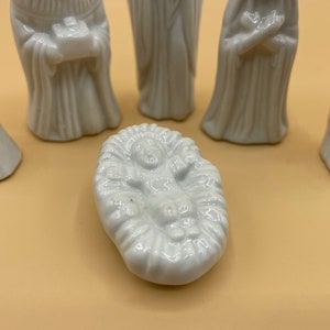 White Porcelain Nativity Set Ceramic 6 Piece Christmas Holiday Decor ...