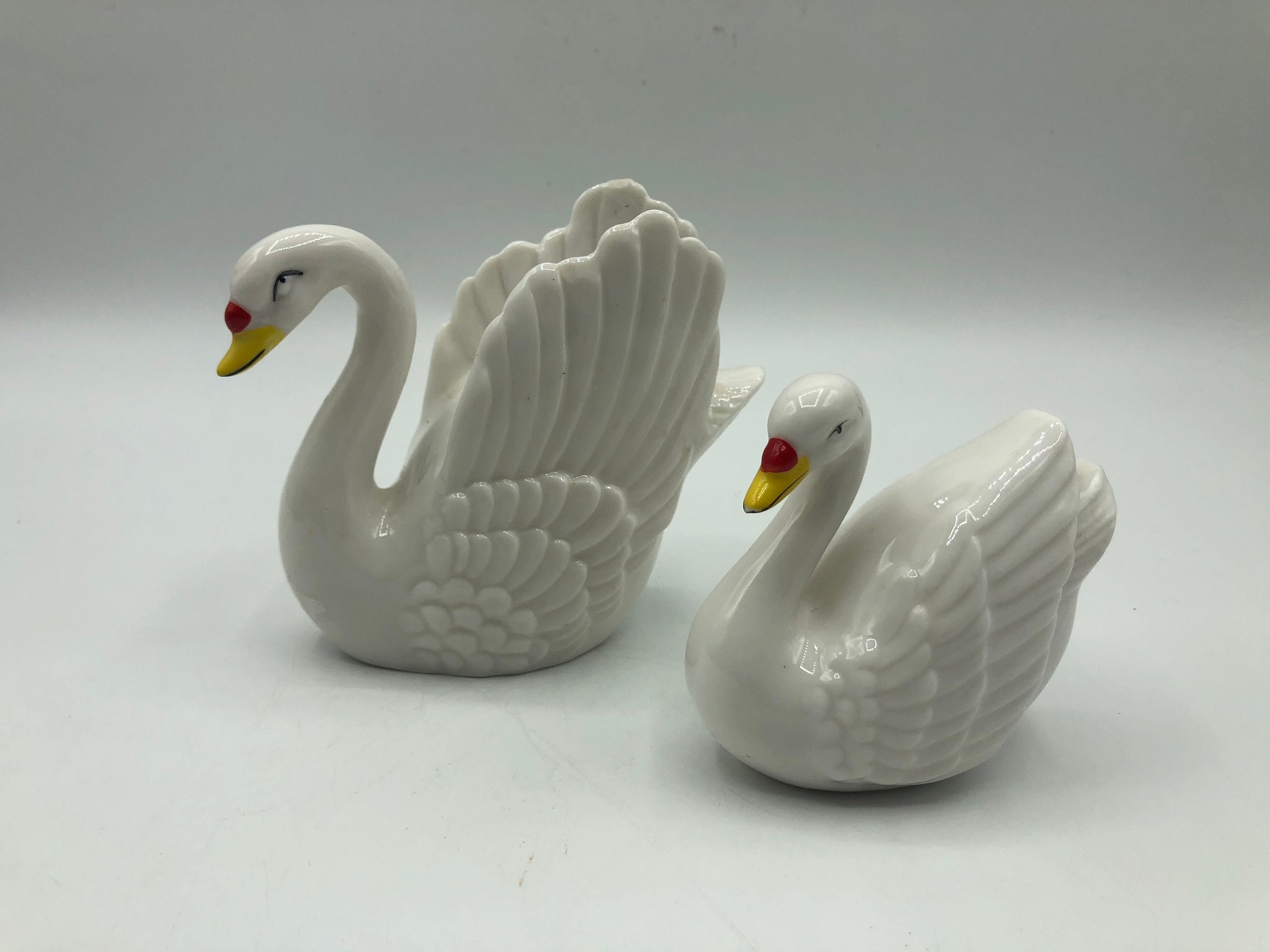 Dining & Serving Salt & Pepper Shakers Home & Living Swan Salt and ...