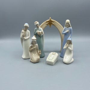 7 Piece Pastel Porcelain Nativity Set White Blue Ceramic Vintage ...