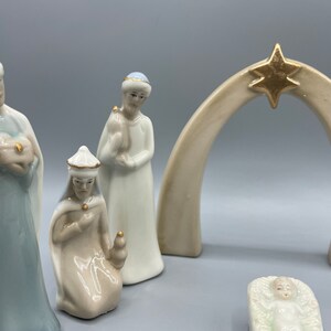7 Piece Pastel Porcelain Nativity Set White Blue Ceramic Vintage ...