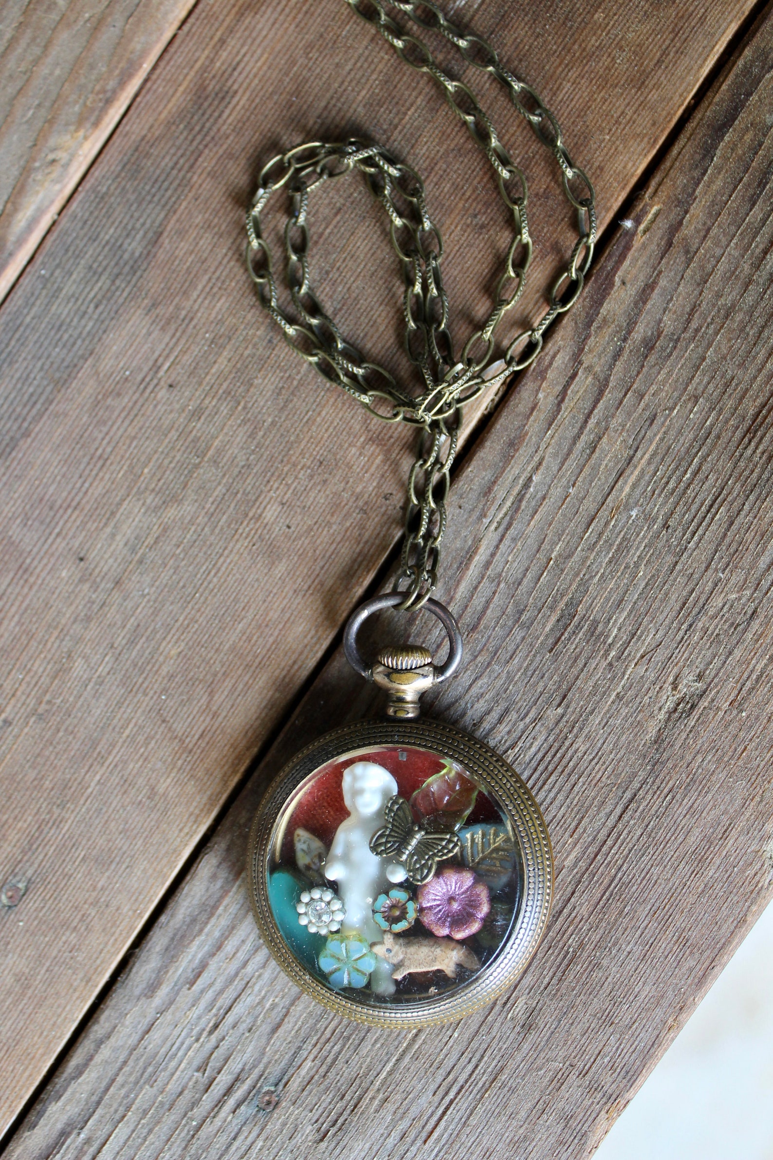 Repurposed Pocket Watch Diorama - Etsy