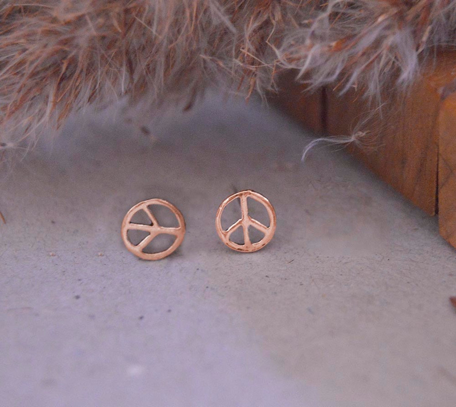 Peace Sign Studs 14kpeace Symbol Stud Earringfree Love - Etsy
