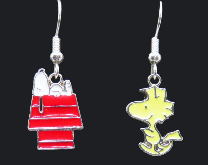 Snoopy Earrings - Etsy