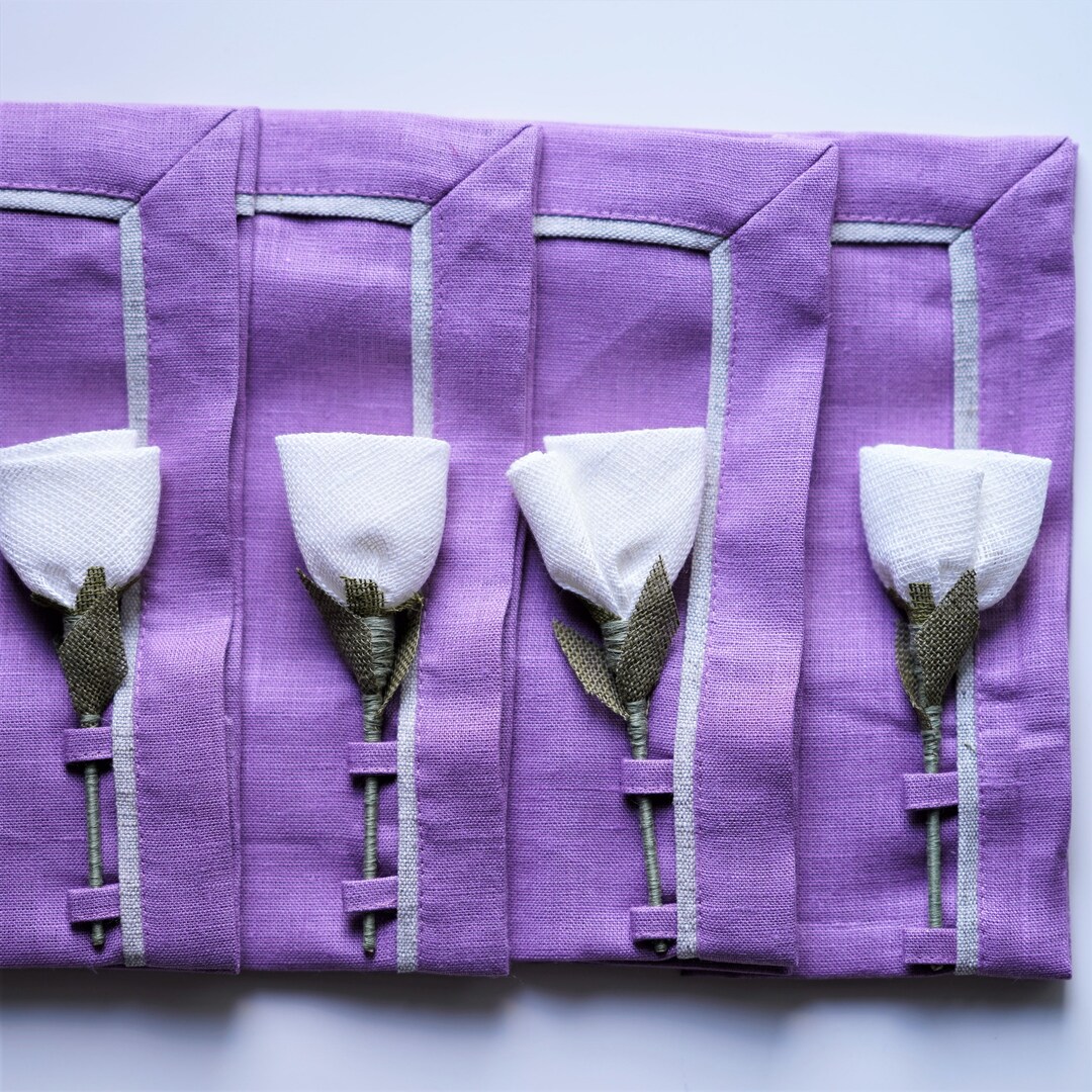 Set of 4 Lilac Linen Napkins With White Roses / Valentine's Present ...