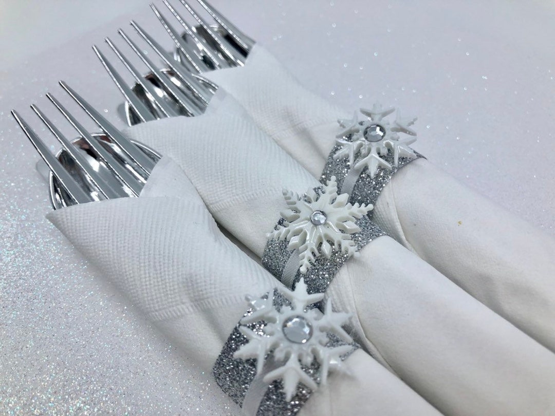 Christmas Disposable Flatware Set: Snowflake Napkin Ring, Holiday ...