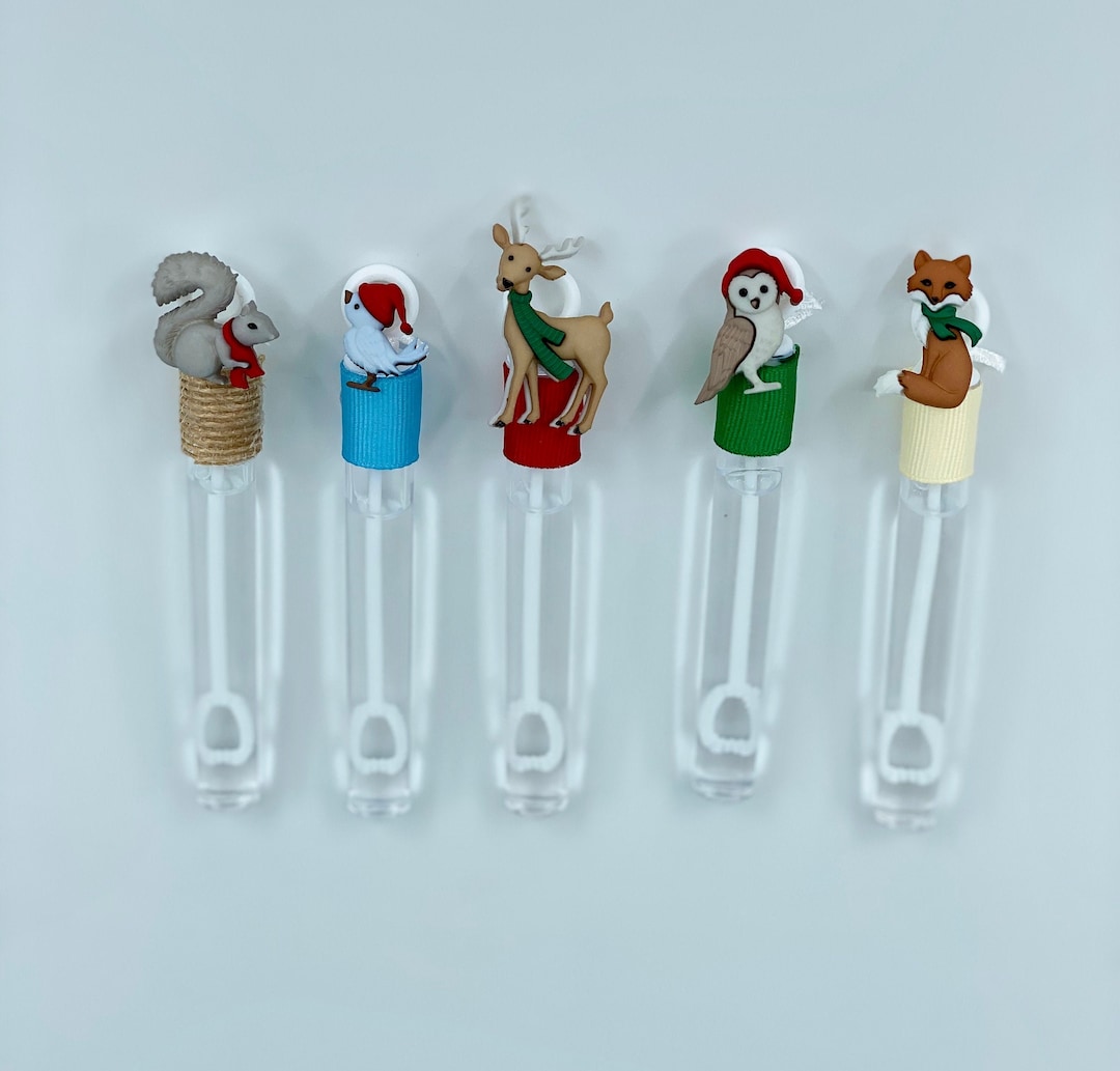 Woodland Holiday Bubble Wand, Christmas Party Favors, Christmas Forest ...