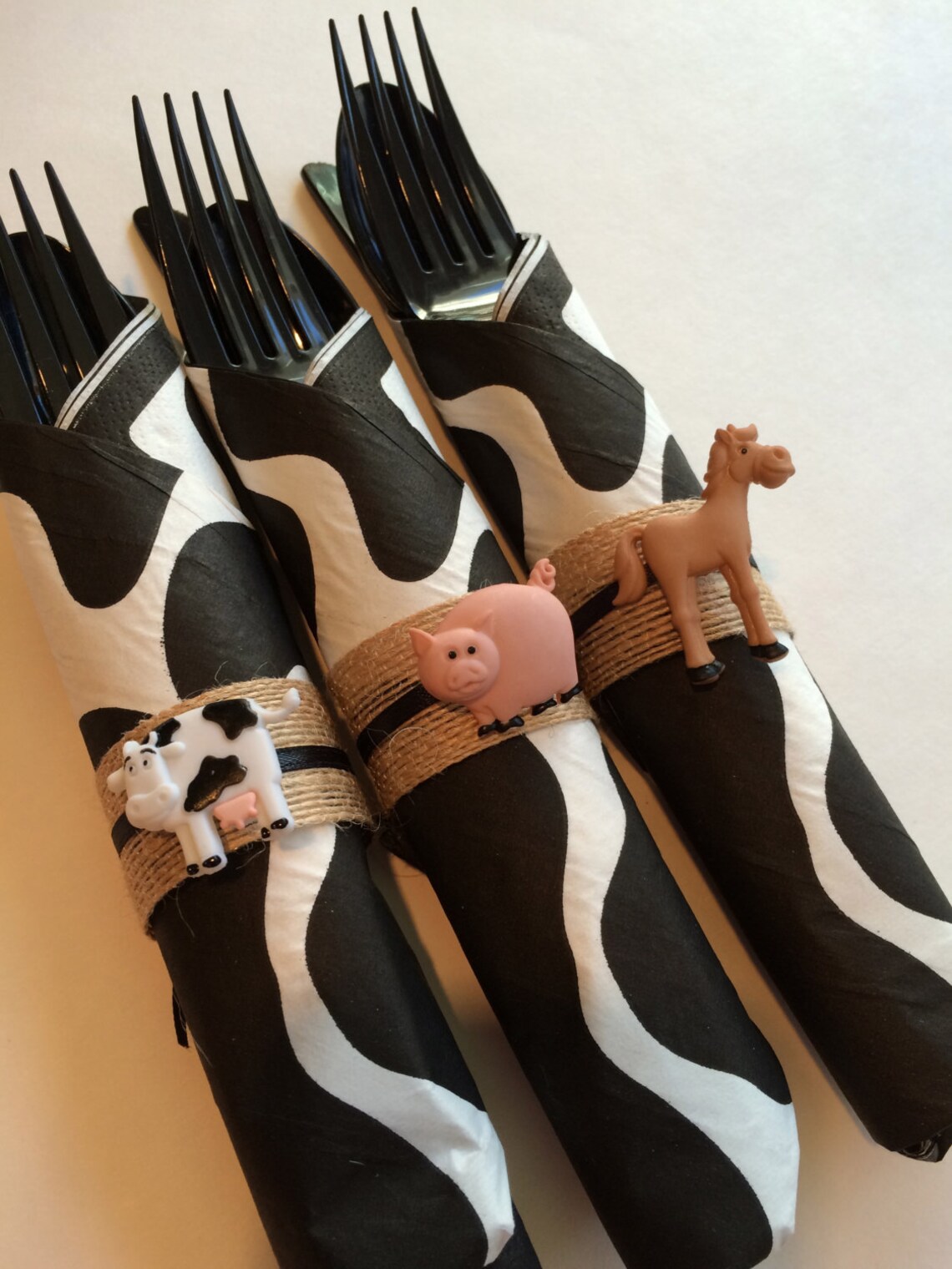 Barnyard Flatware: Cowprint Party Silverware With Farmyard - Etsy