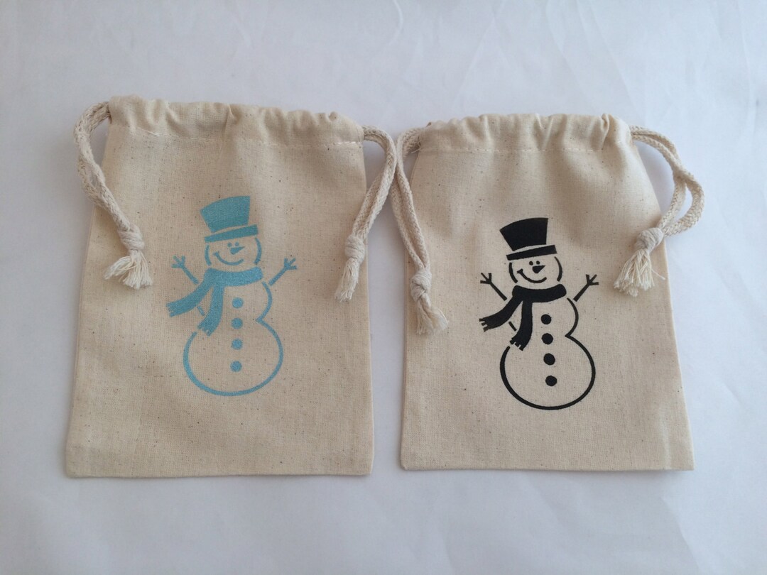 Christmas Gift Bag: Snowman Christmas Holiday Gift Bag or Favor Bags ...