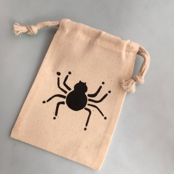 Spider party favors store