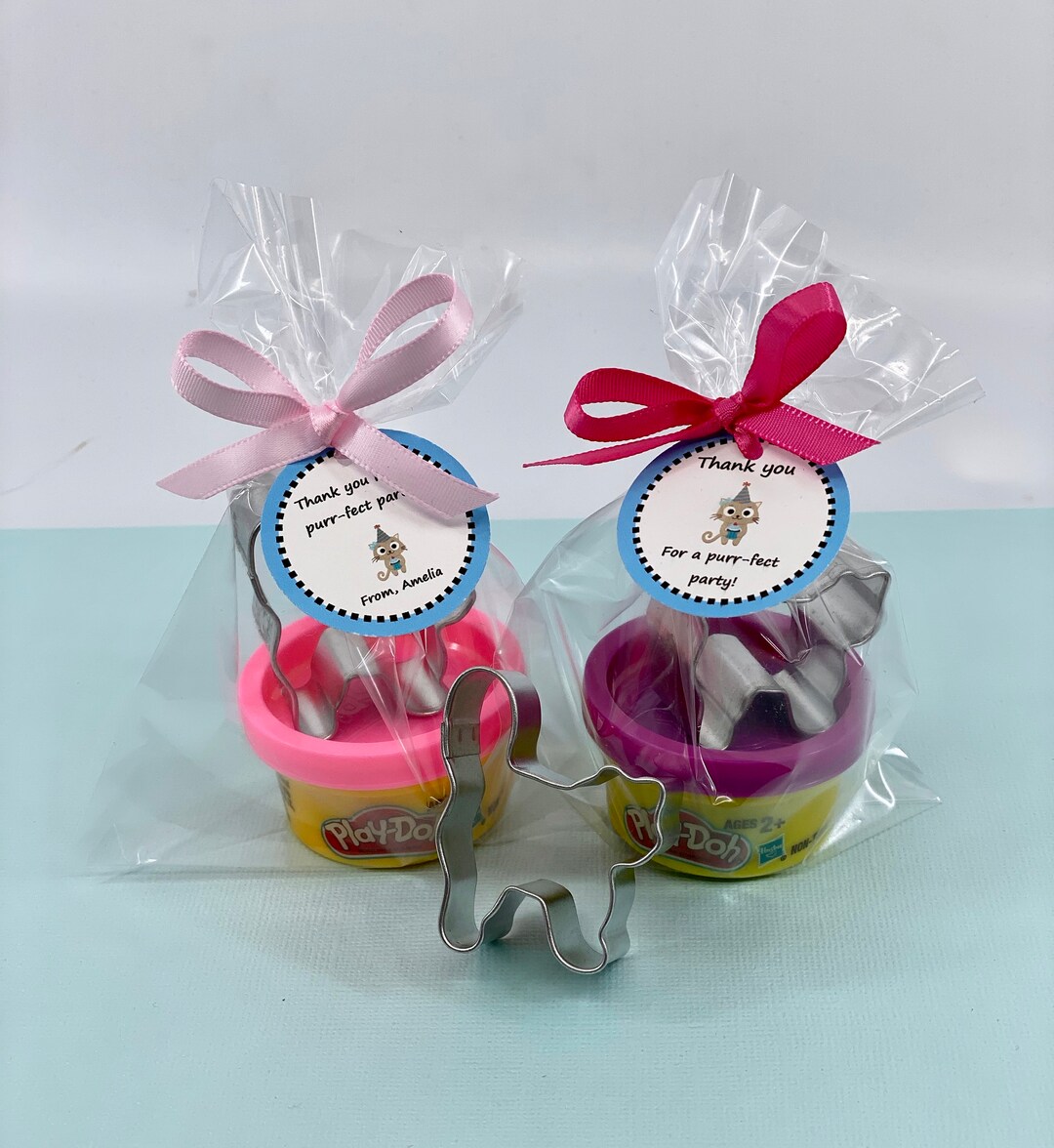 Kitten Party Favor: Playdoh & Cat Cutter - Personalized Tag - Etsy
