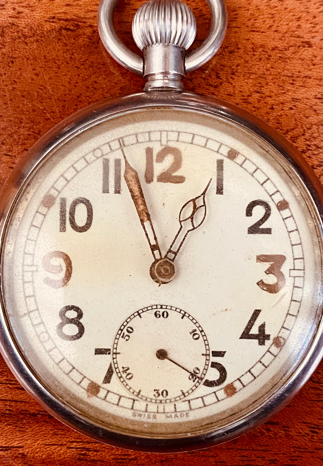 WW2 BRITISH MILITARY GSTP Pocket Watch, Runs Well. - Etsy Canada