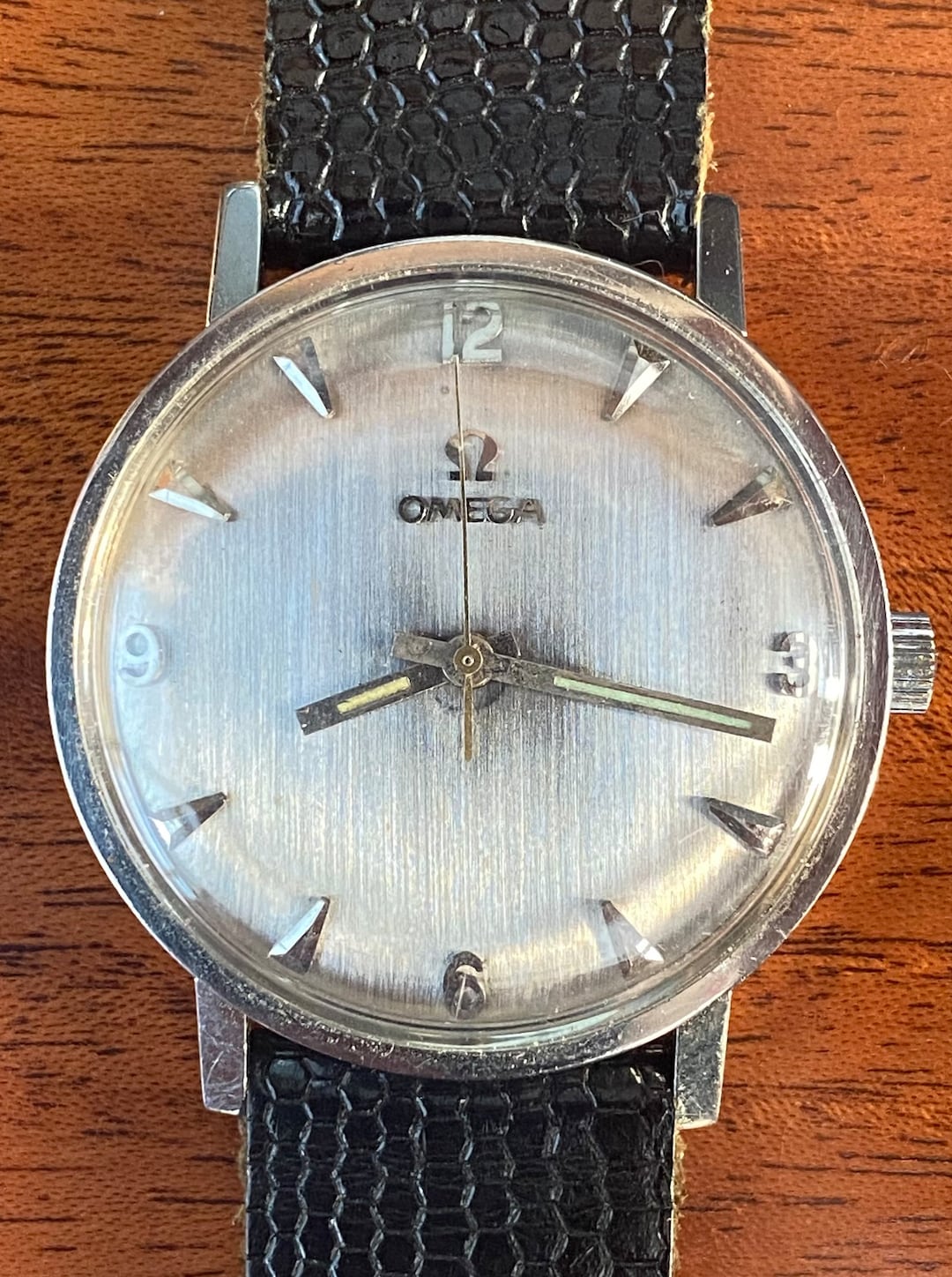 1959 OMEGA AUTOMATIC GENTLEMAN’S, Serviced Caliber 552, Reference 162. ...