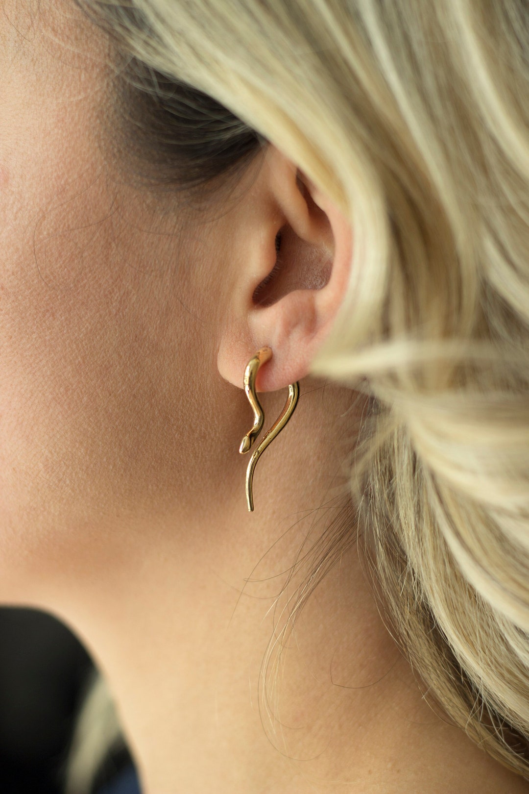 14K Gold Snake Earrings / Pair - Etsy