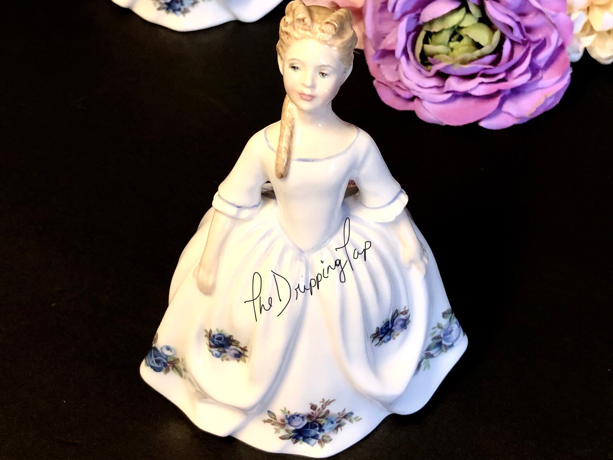 Royal Albert Moonlight Rose