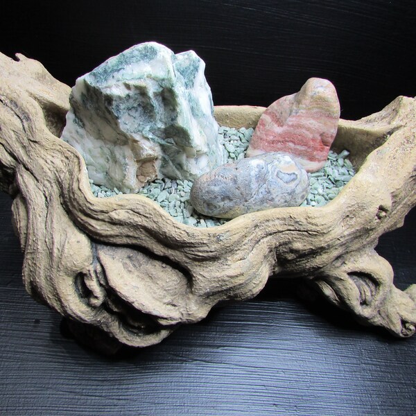Stone Centerpiece - Etsy
