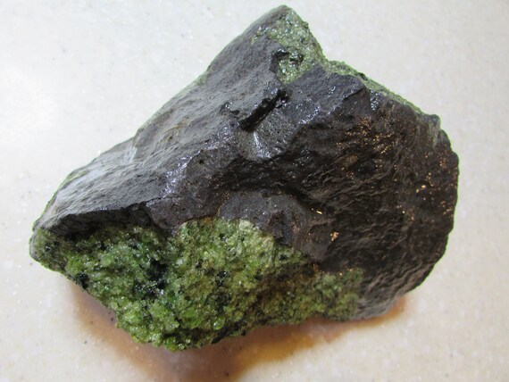 Large Peridot in Basalt Rough Rock 8 lbs & 7.5 | Etsy