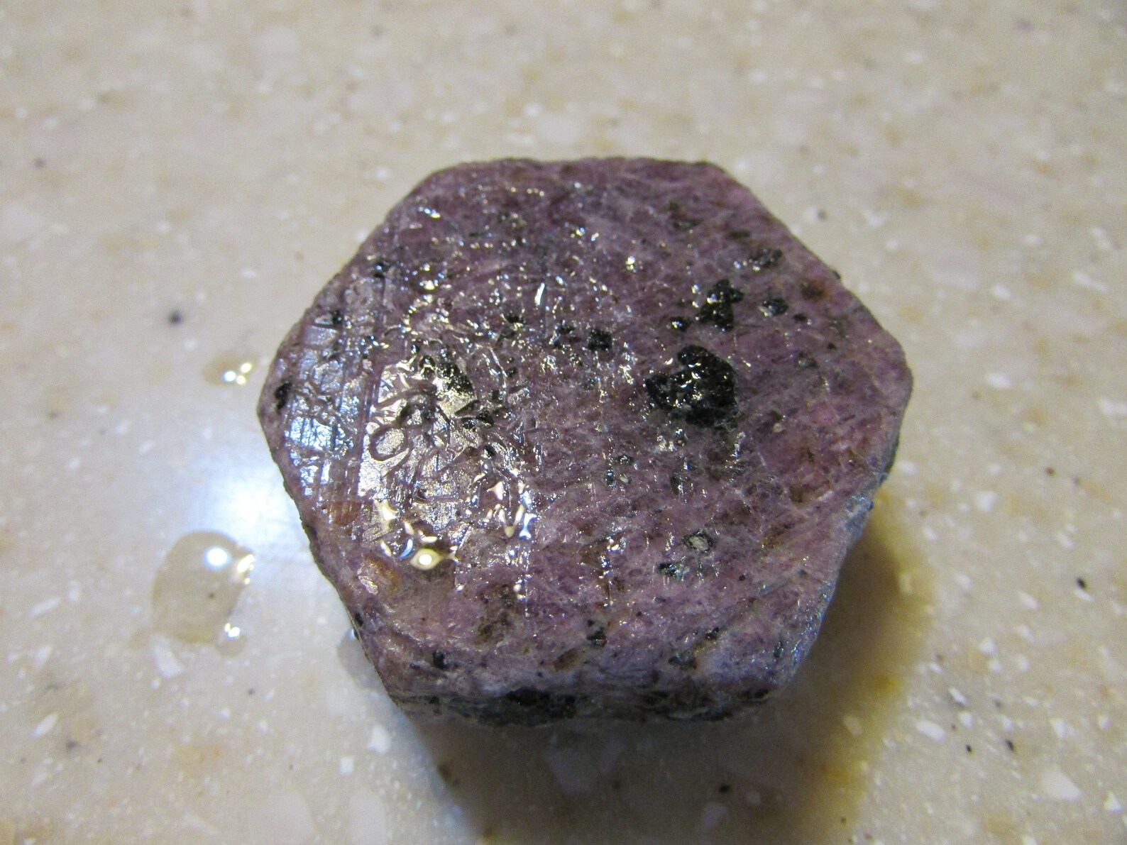 Ruby Corundum Hexagon Ruby Hexagon Stone Display Specimen - Etsy Italia