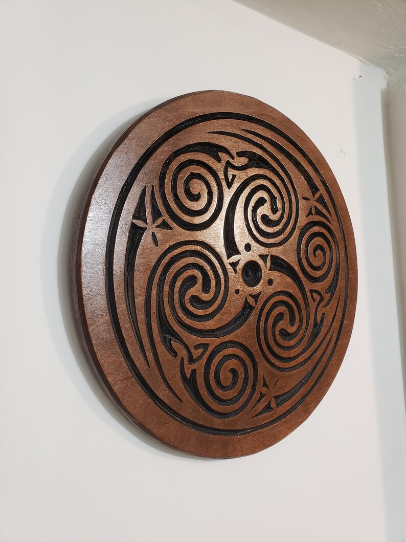 Celtic Triskelion Wood Carving - Altar Top - Pagan - Wall Decor - Etsy
