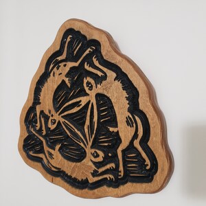 Celtic Three Hare Wood Carving - Triskelion Triquetra Triple Spiral ...