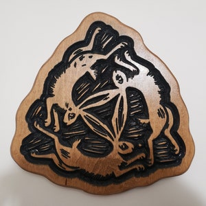 Celtic Three Hare Wood Carving - Triskelion Triquetra Triple Spiral ...