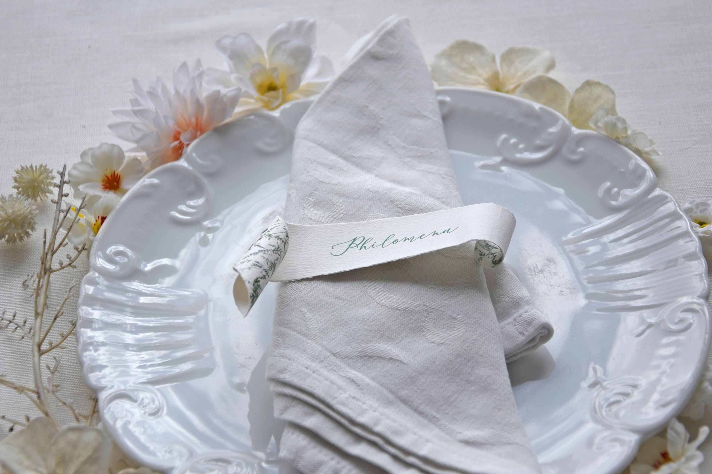 The Linen Verse Place Card, Scroll Edition, Minimalist Name Card With ...