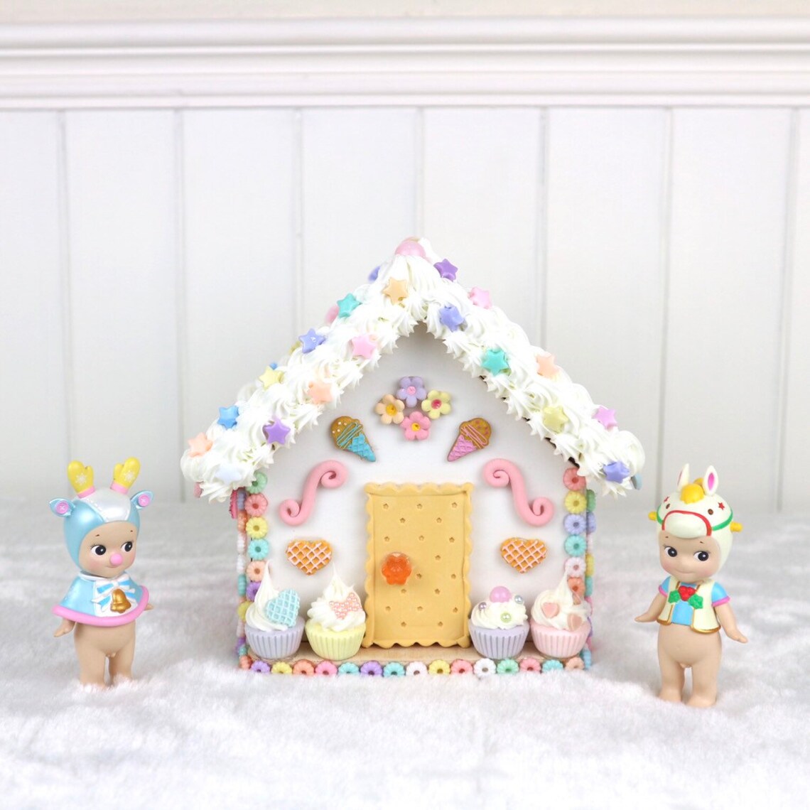Faux Gingerbread House for Christmas Decor: the Cupcake - Etsy