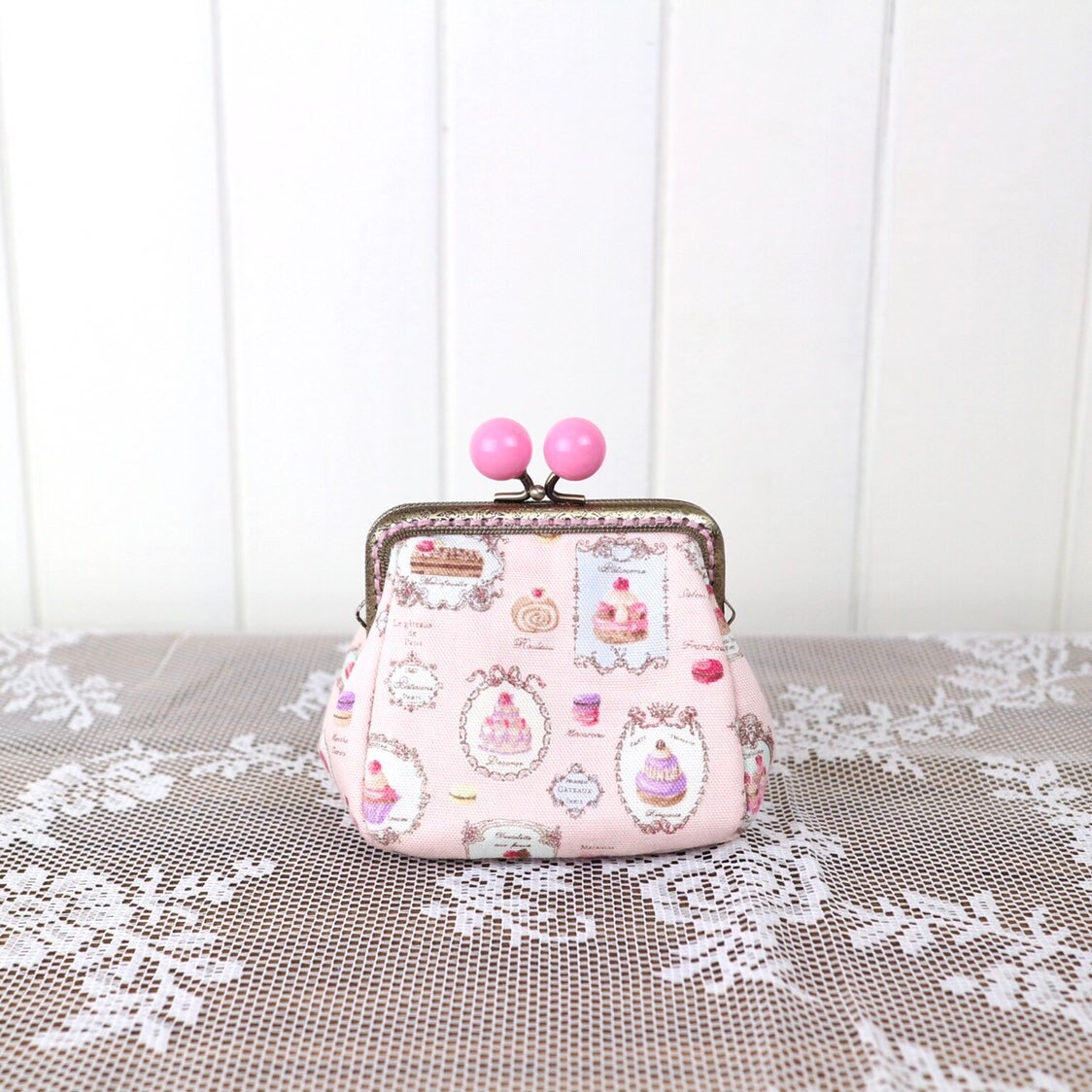 Pink cosmetic pouch / coin purse with metal clasp. Home made | Etsy