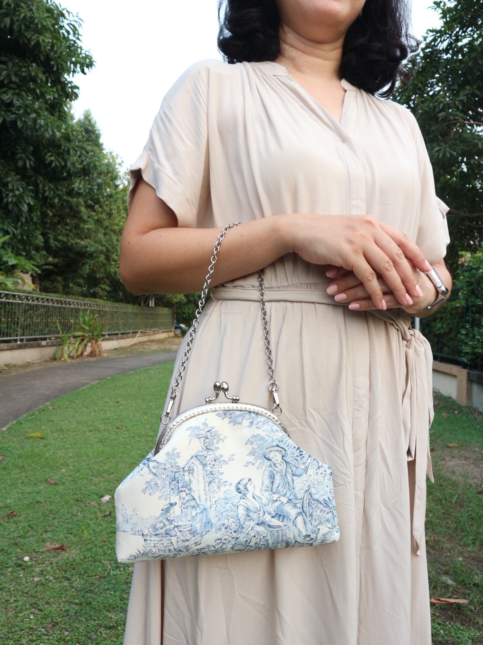 Toile De Jouy Fabric Purse Bag. Blue and White Kiss Lock Clutch With ...