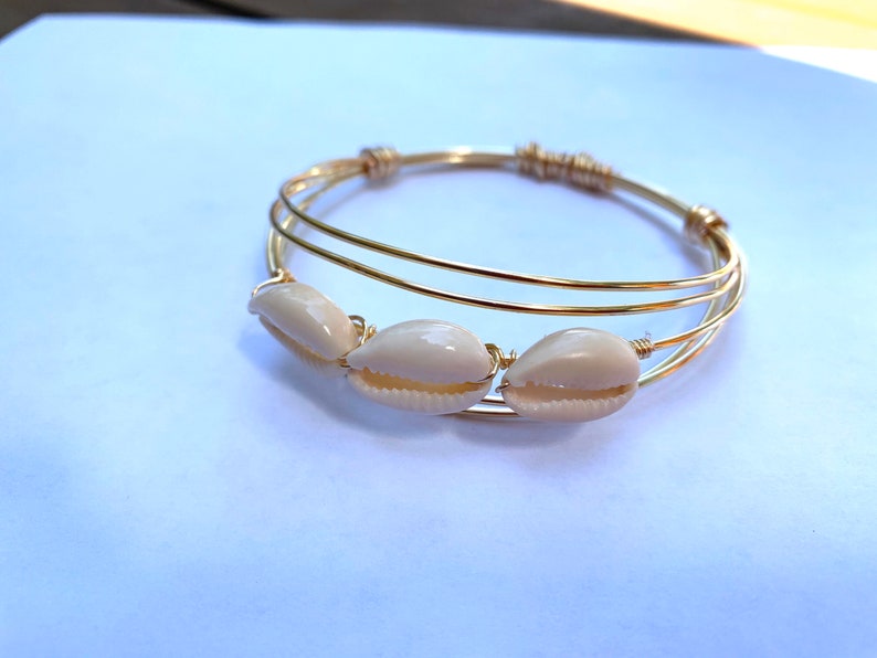 Sea Shell Bracelet Cowrie Shell Bangles Mommy and Me - Etsy
