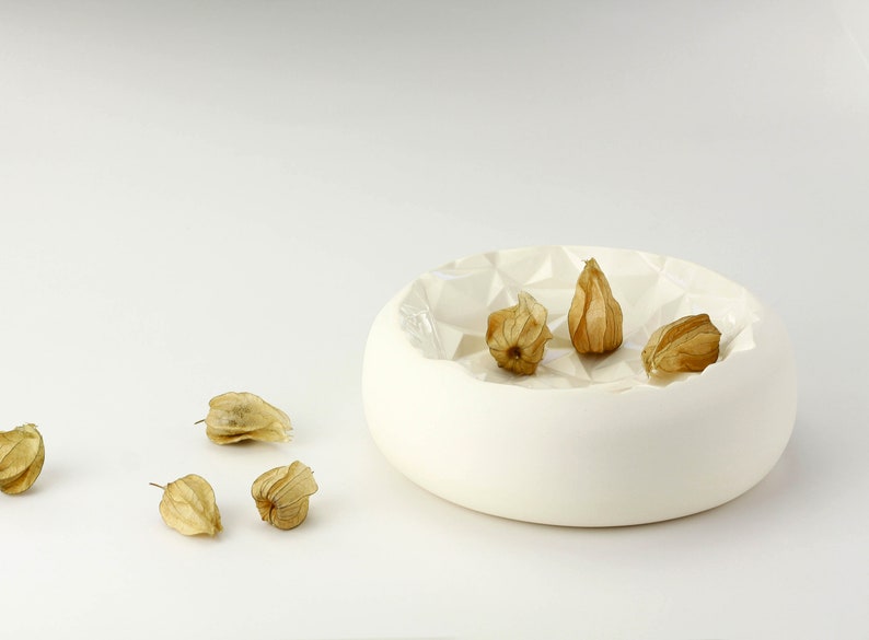 Origami Ceramic Bowl. Minimalist Porcelain Bowl. Simple - Etsy