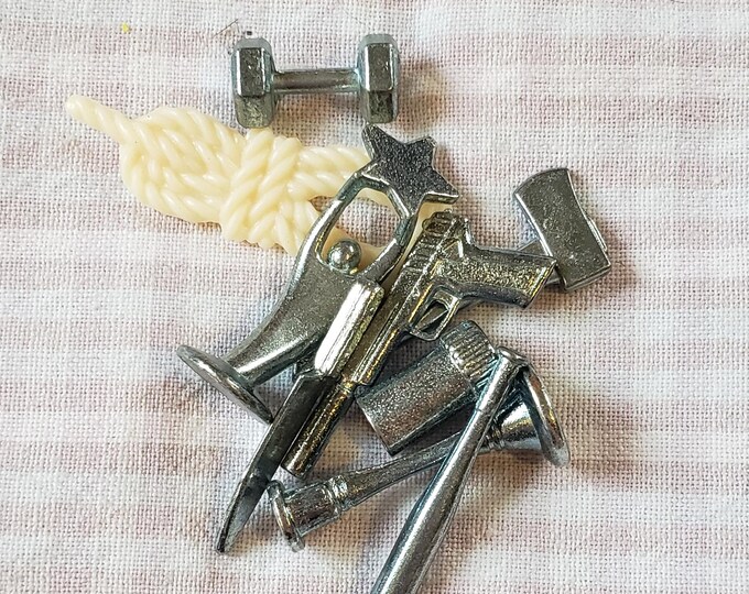 9 Clue Game Weapons - Clue Weapons Bonus Tokens Clue Game Full Set ...